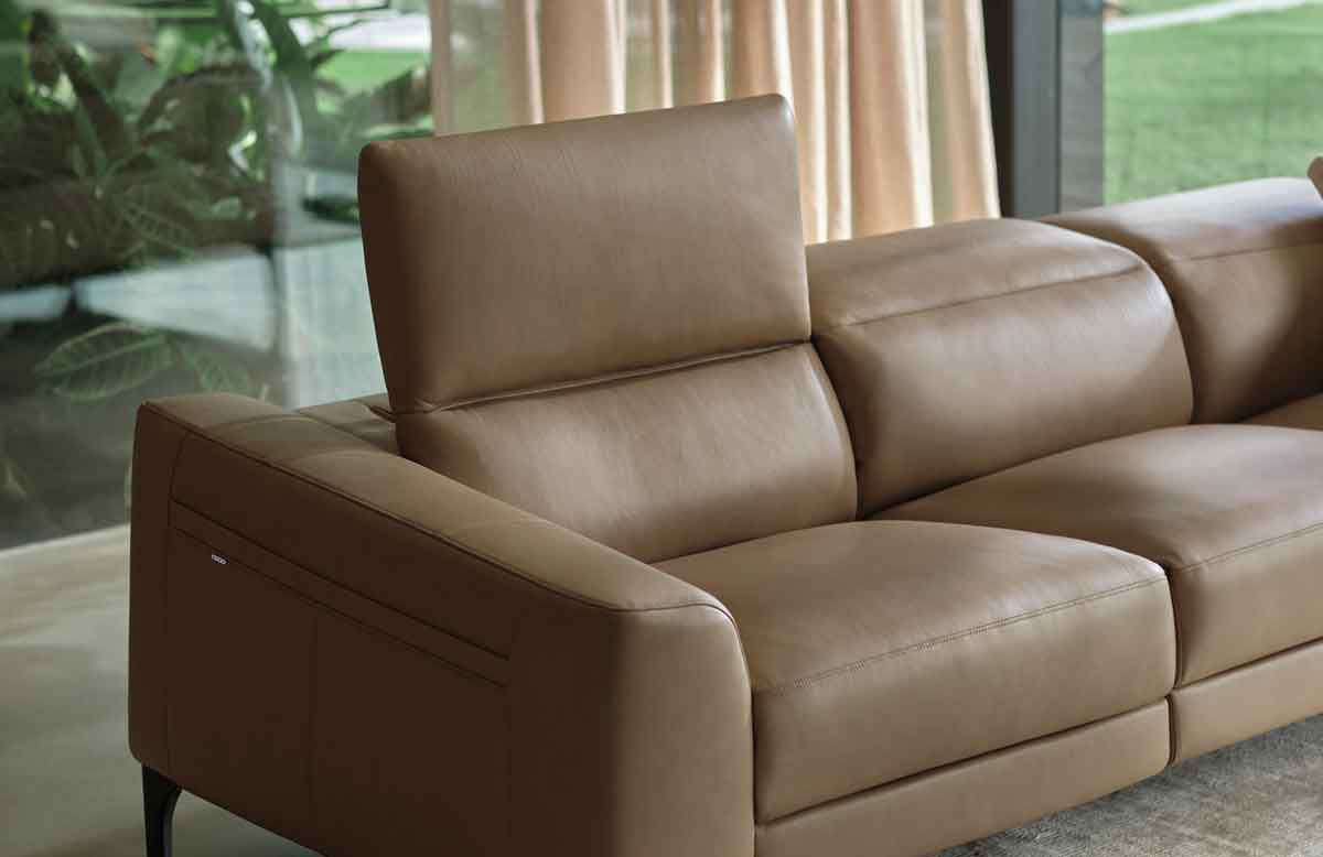 Meet the Luxury Reo II Recliner Sofa | KING