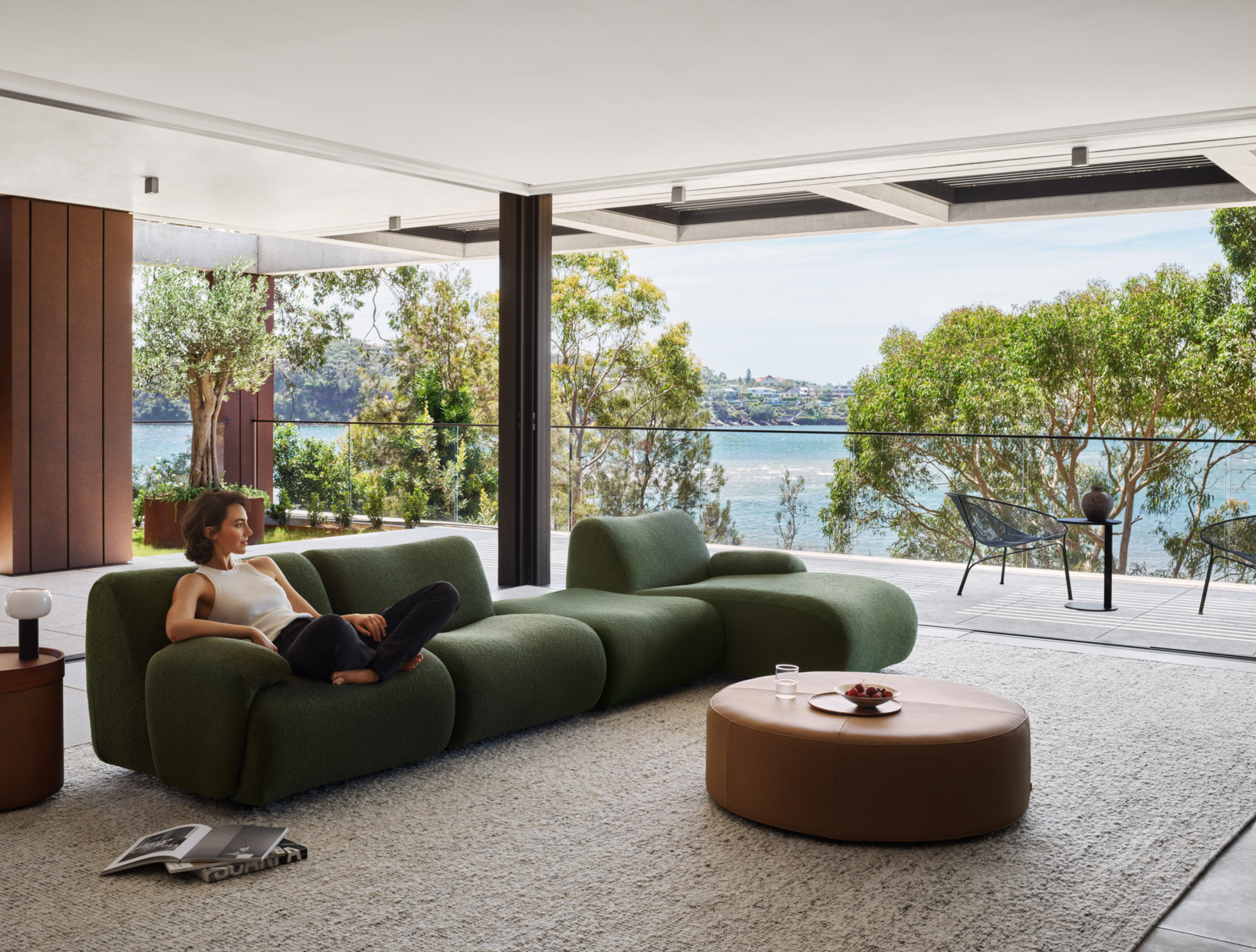 1977 Sofa Styling for Any Space | King Living