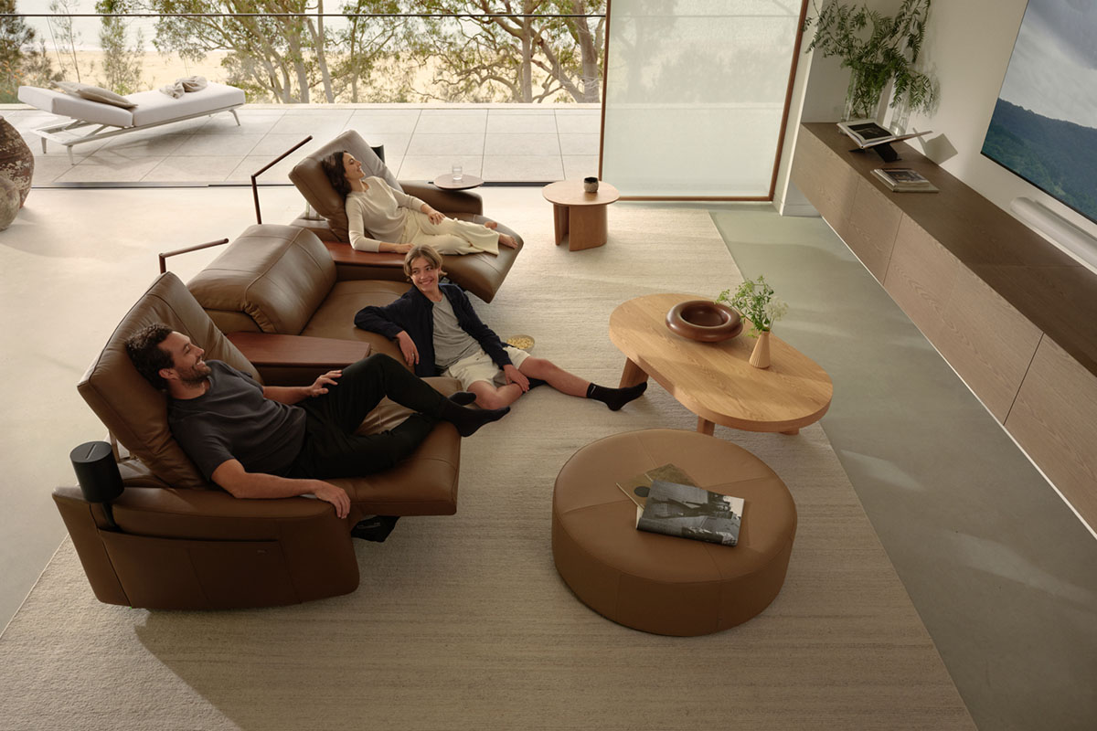 Artist Red Hong Yi creates a minimalist home | King Living | King Living