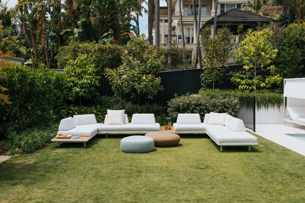 The Perfect Pool Furniture to Elevate your Pool Party Hosting | King Living