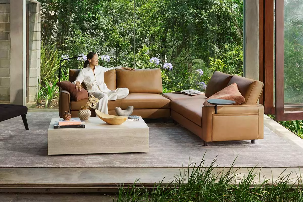 Best leather furniture manufacturers store