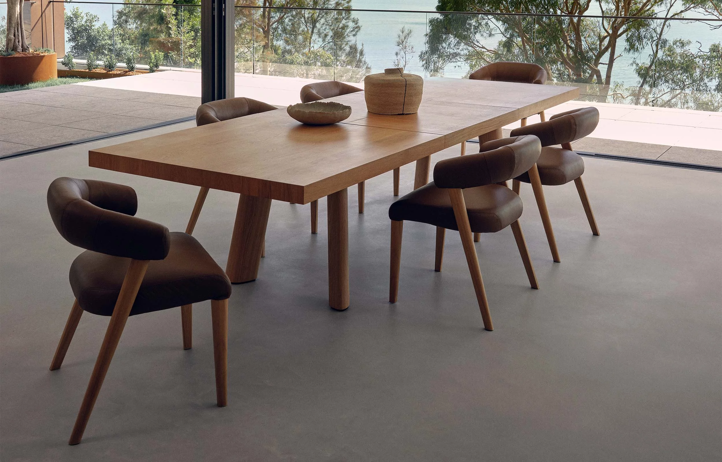 Timber extendable dining table store